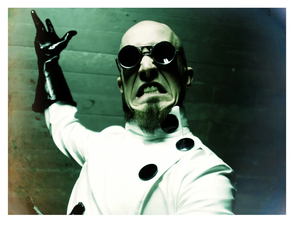 Steampunk Doctor Steel