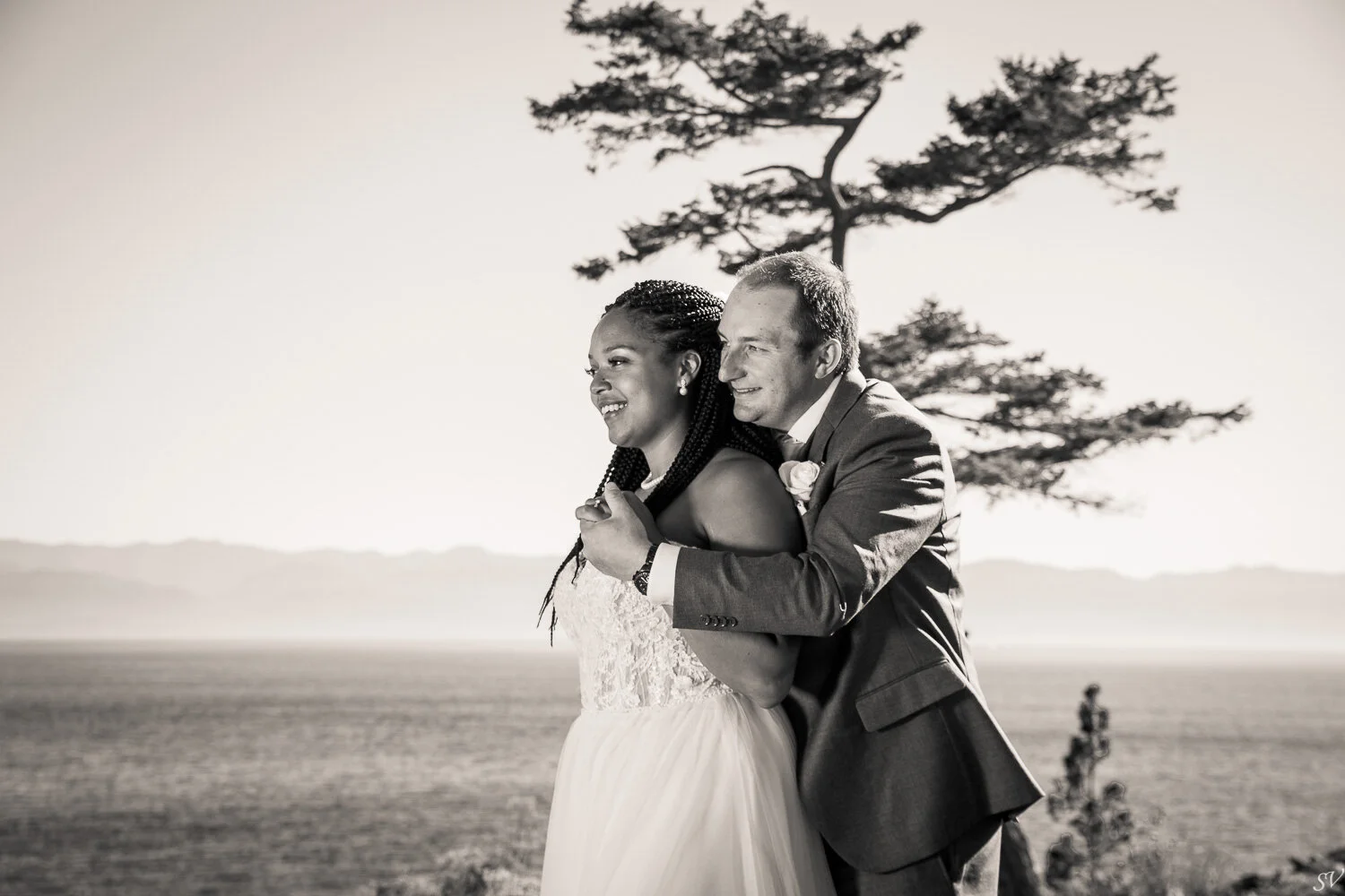 Elopement Cost Guide 2026/27 Canada, French Polynesia – SV Photograph