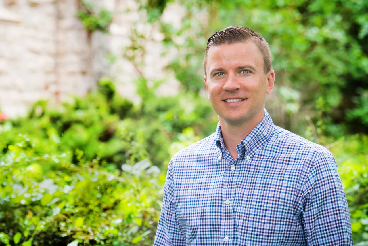 JOHN SHUTE OPTOMETRYDavidson, Shouldice & Shute Optometrists