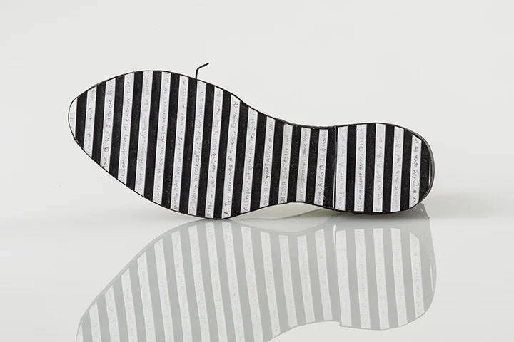 Paper Sculpture — Julie VonDerVellen