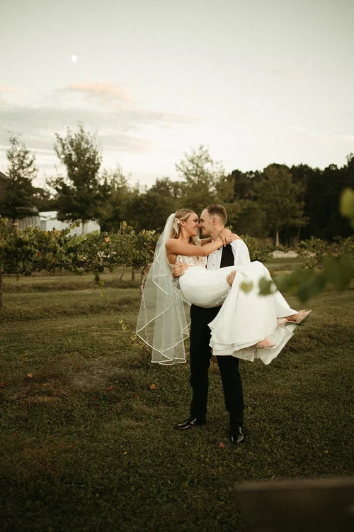 Luxury Weddings & Elopements | The Photography Portfolio — Yazi Davis
