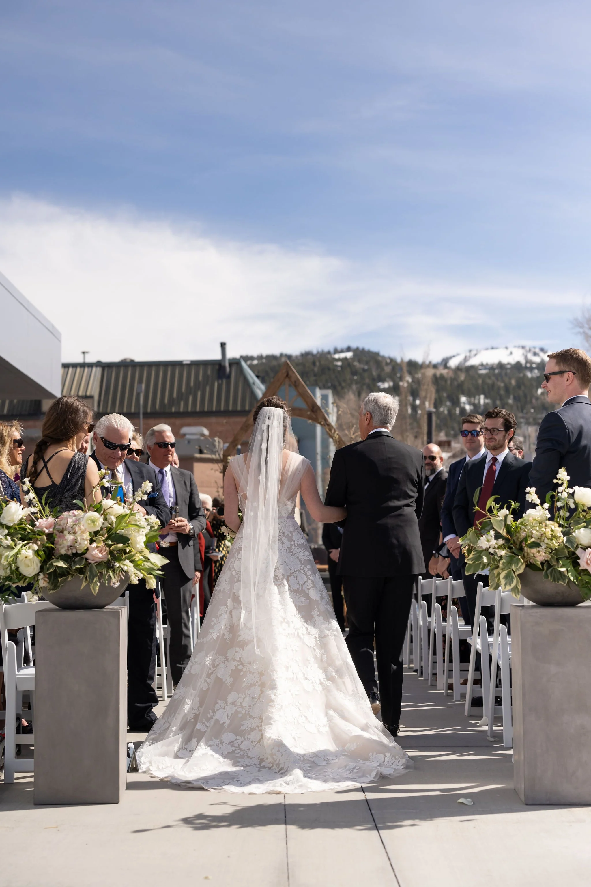 Romantic Spring Wedding at 4U Ranch | Carrie & Nolan