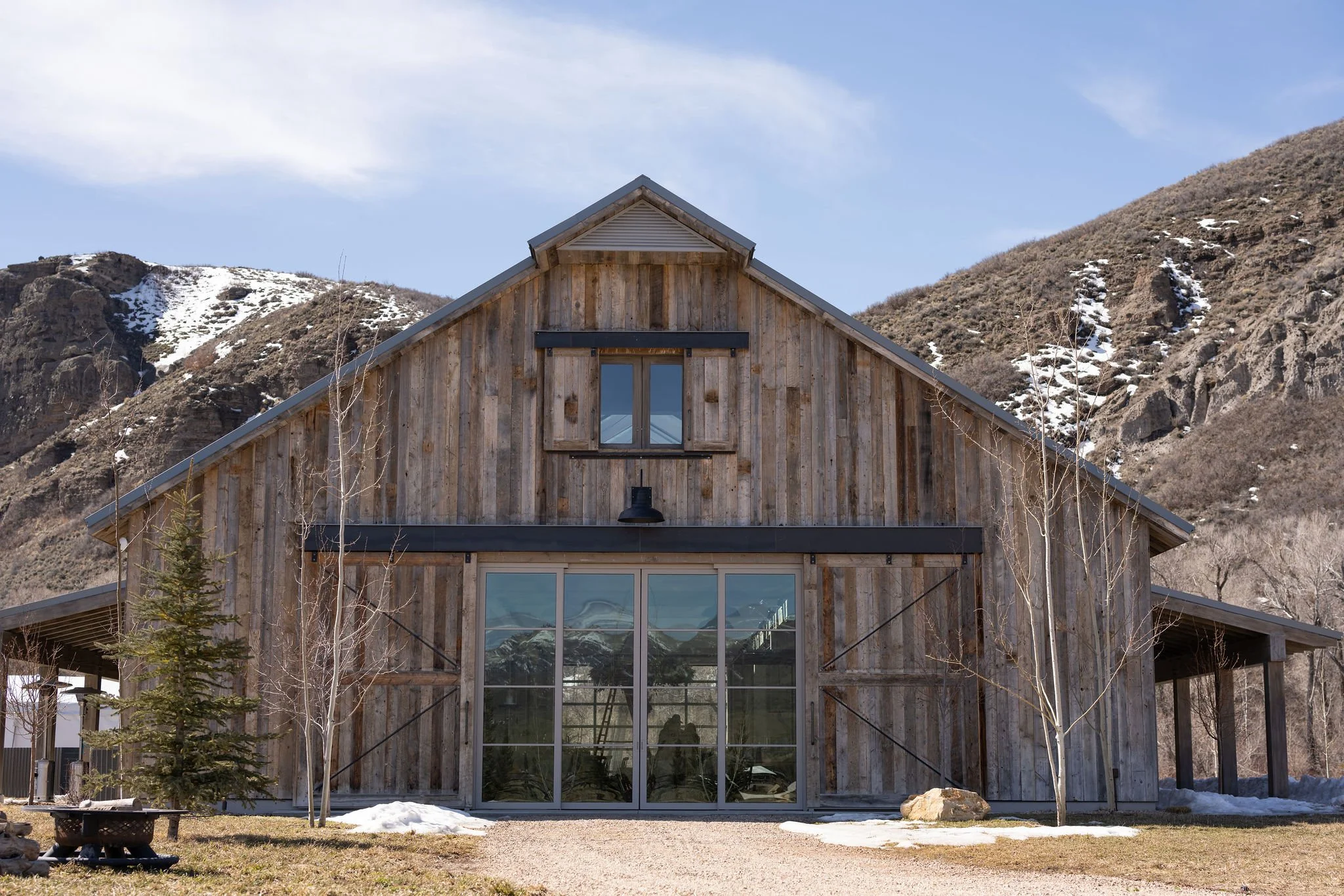 Romantic Spring Wedding at 4U Ranch | Carrie & Nolan