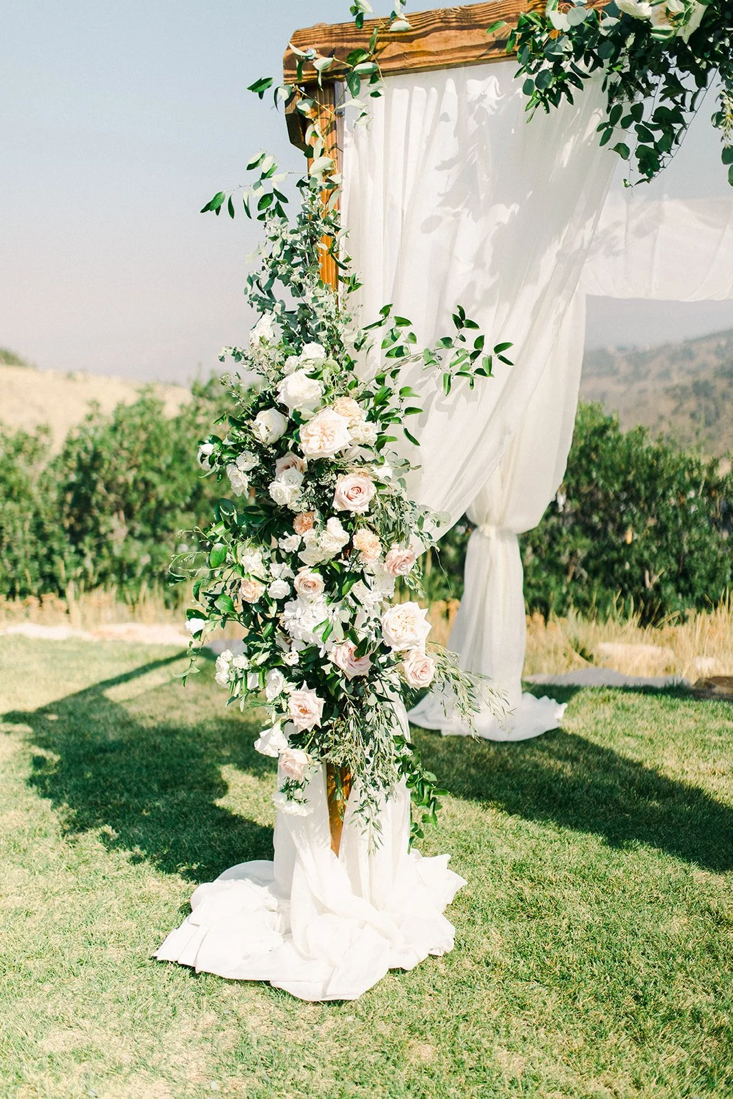 Elegant White and Green Wedding at Blue Sky Ranch | Michelle Leo Events
