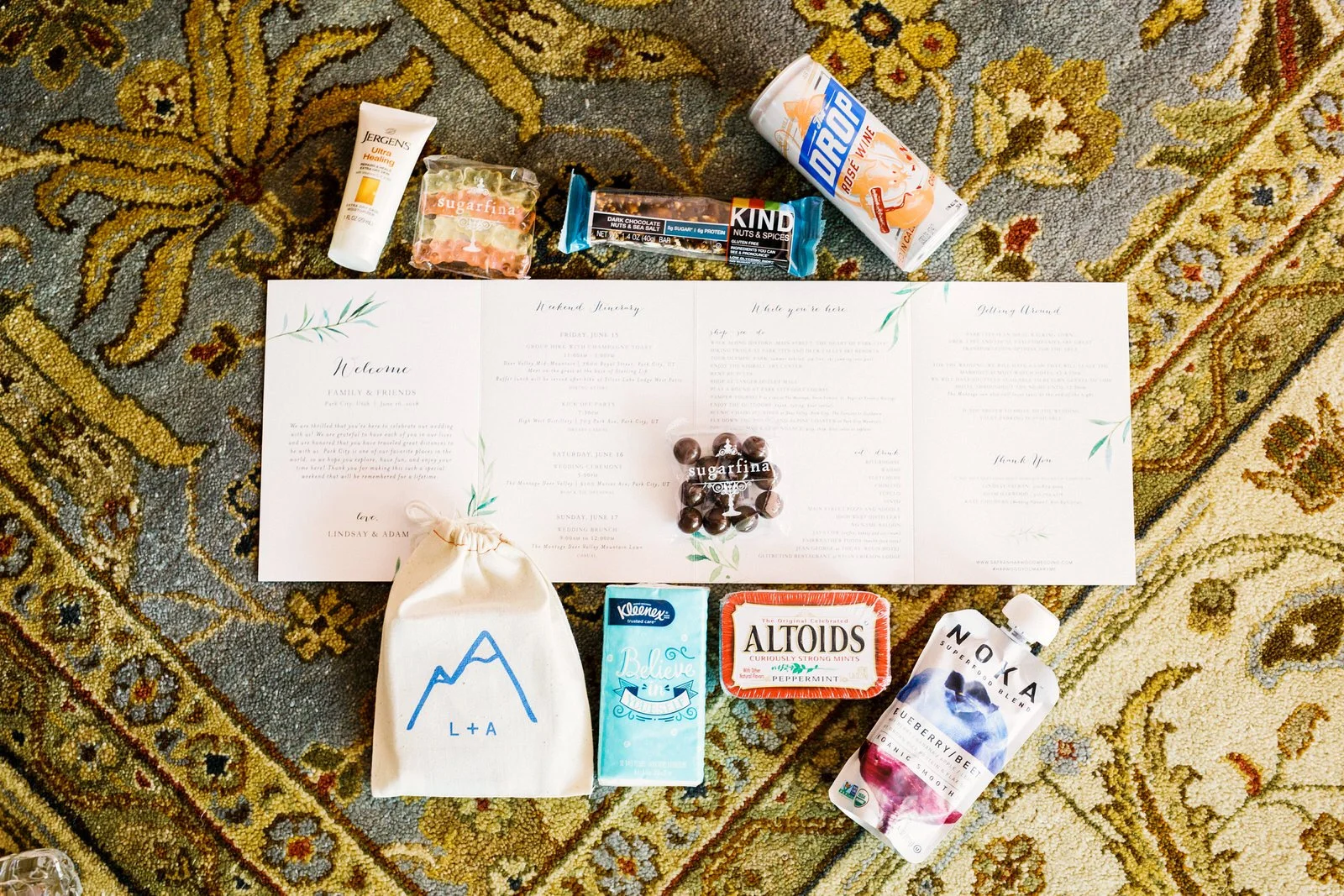 Wedding Welcome Bags: Thoughtful Ideas to Impress Your Guests ...