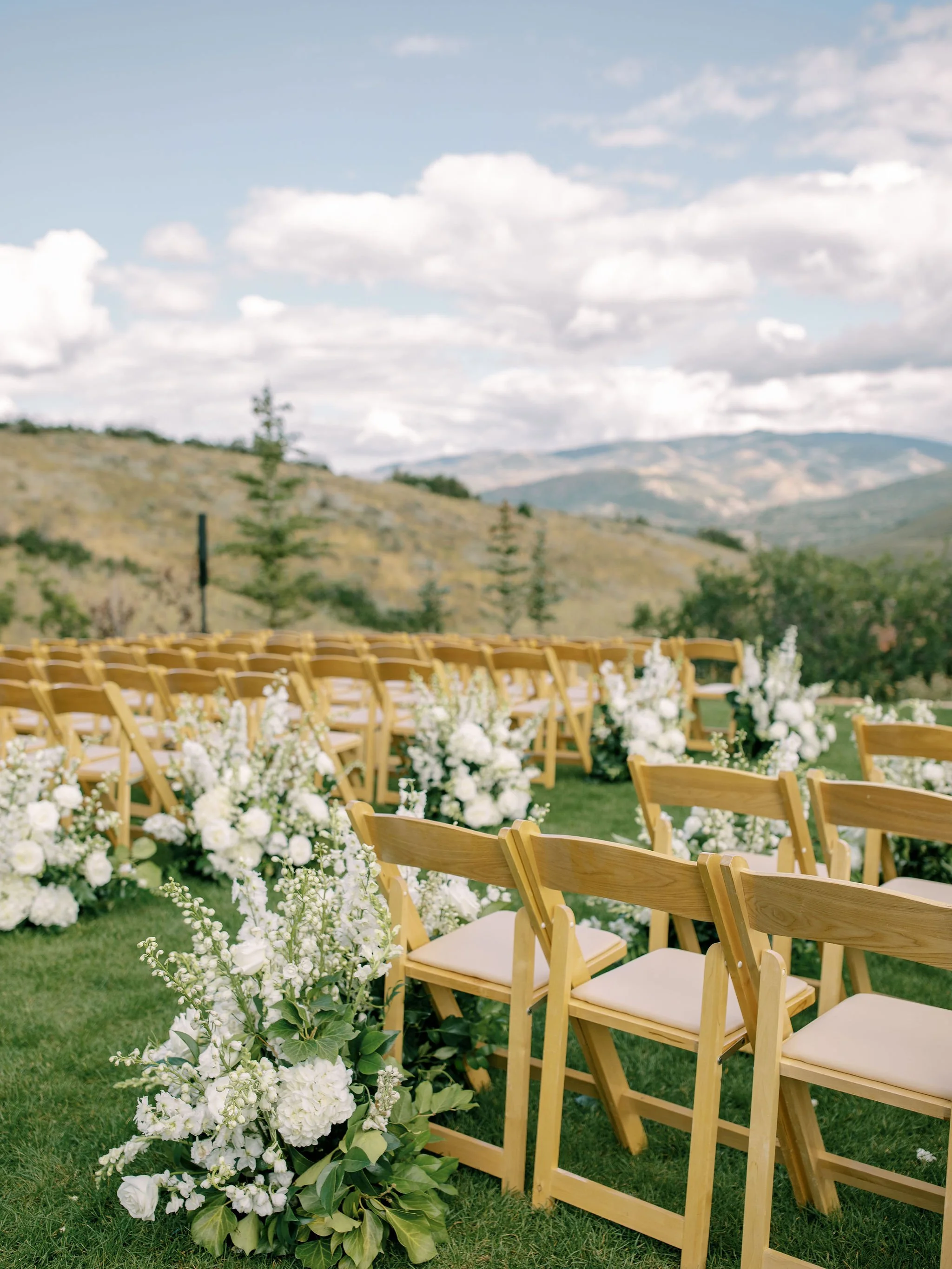 Black Tie Wedding at Blue Sky Ranch | Luxury Mountain Wedding by ...