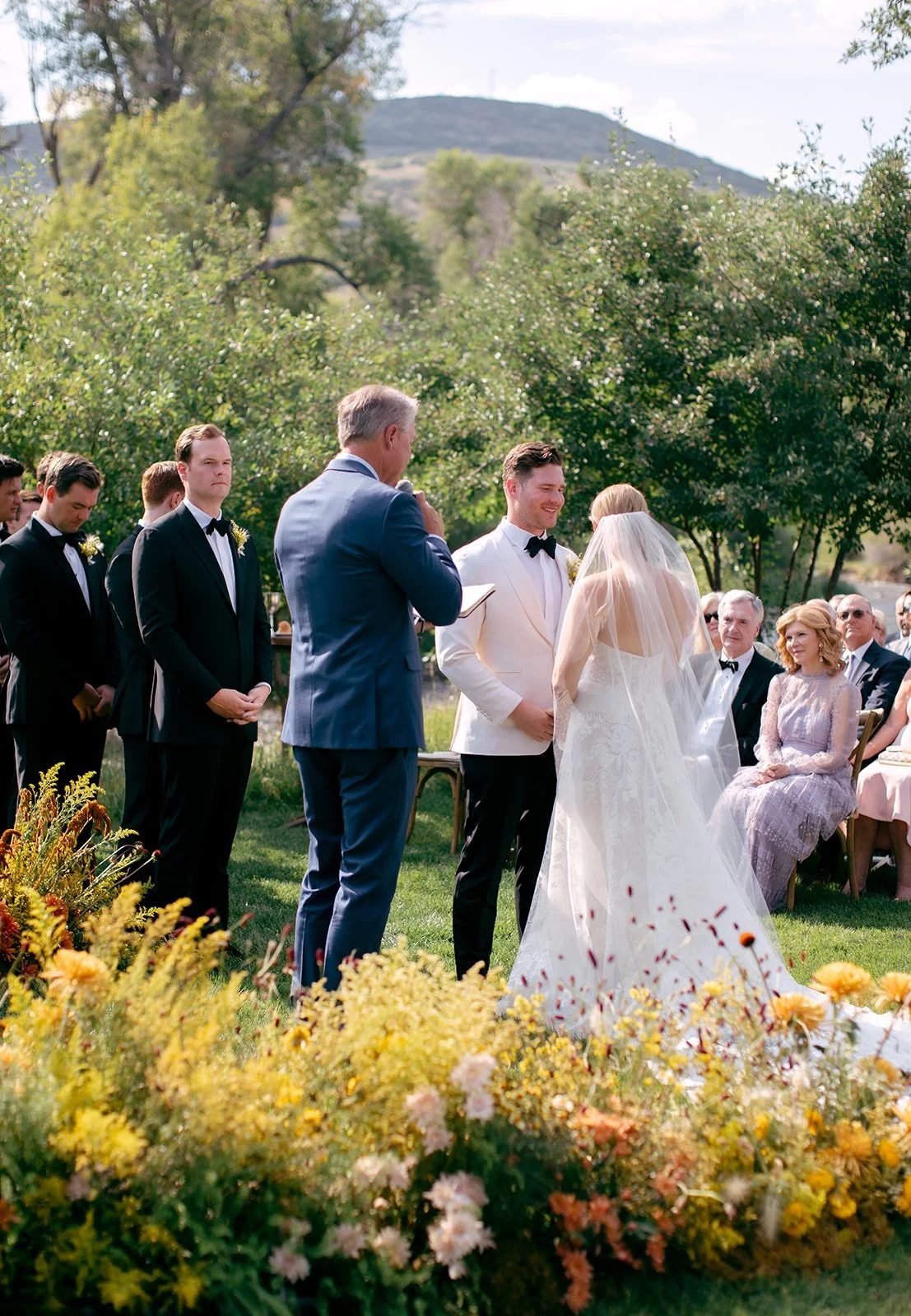 Outdoor Summer Wedding | Courtney & Brian’s Dream Celebration at 4U Ranch