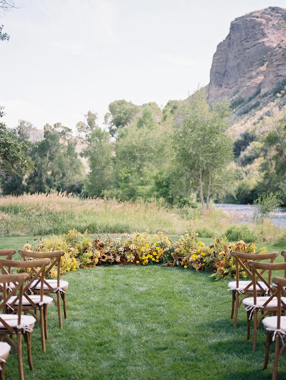Outdoor Summer Wedding | Courtney & Brian’s Dream Celebration at 4U Ranch