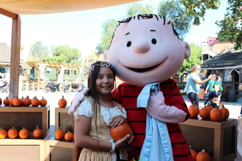 Knotts Spooky Farm an Autism Friendly Event — Cleverly Catheryn