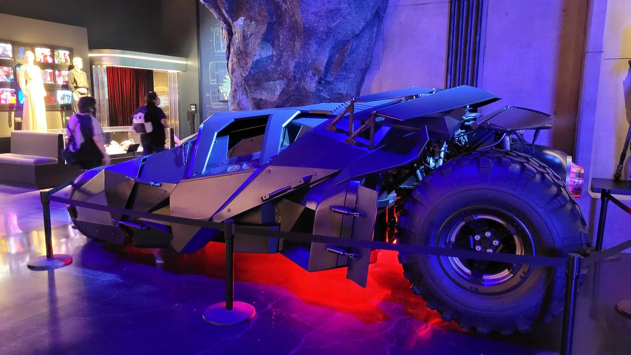 Warner Bros. Studio Tour Hollywood Reopens June 26 — Cleverly Catheryn