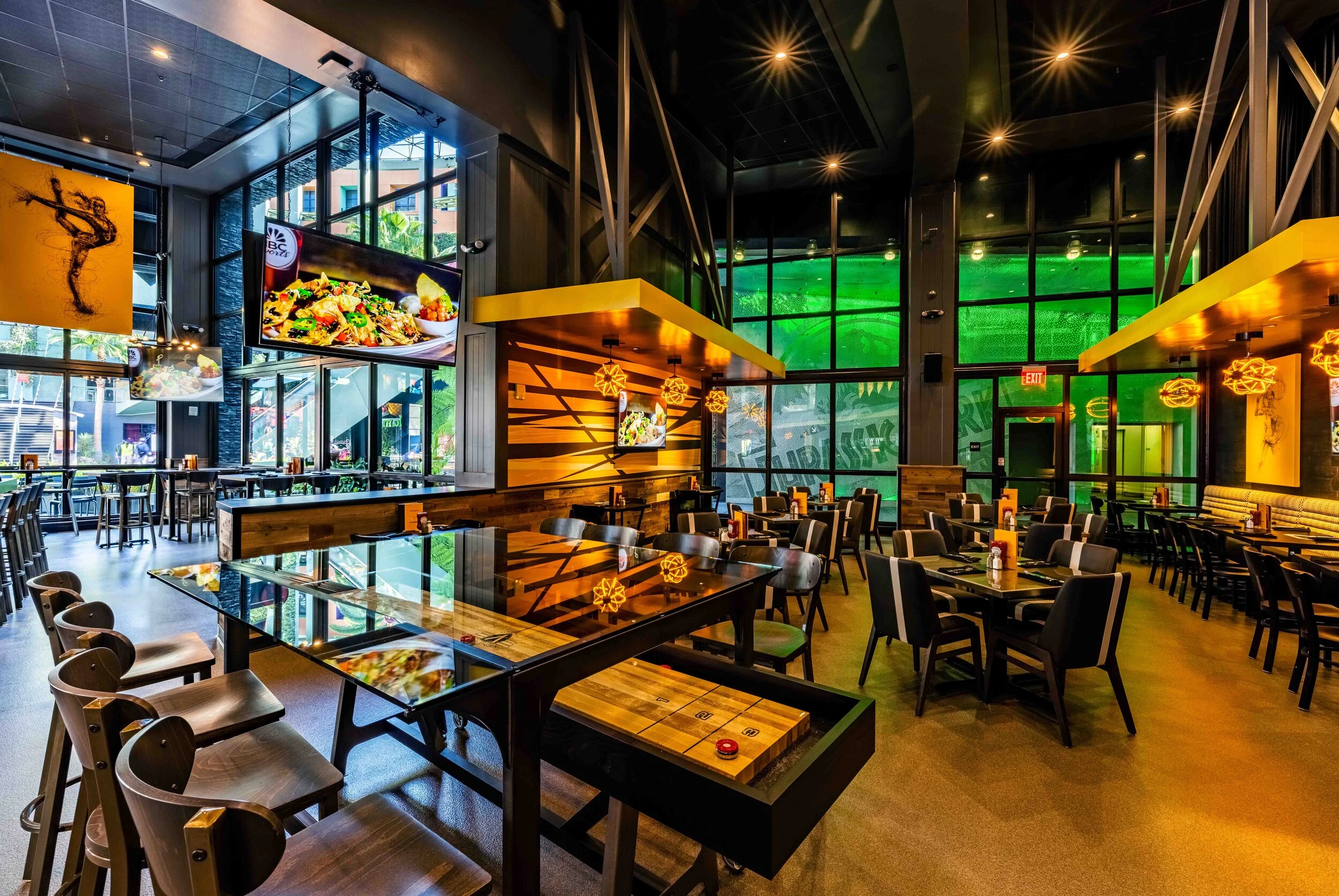 NBC Sports Grill & Brew is Now Open at Universal Citywalk Hollywood ...