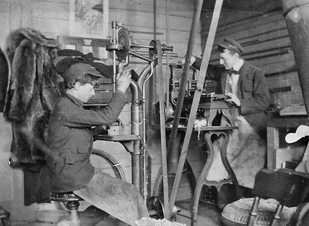 The Fossmobile: Canada's First Successful Gasoline Car Car — Canadian ...