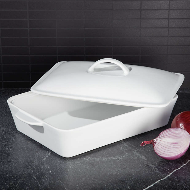 Kitchen and Hosting Essentials for Your Wedding Registry: Practical ...