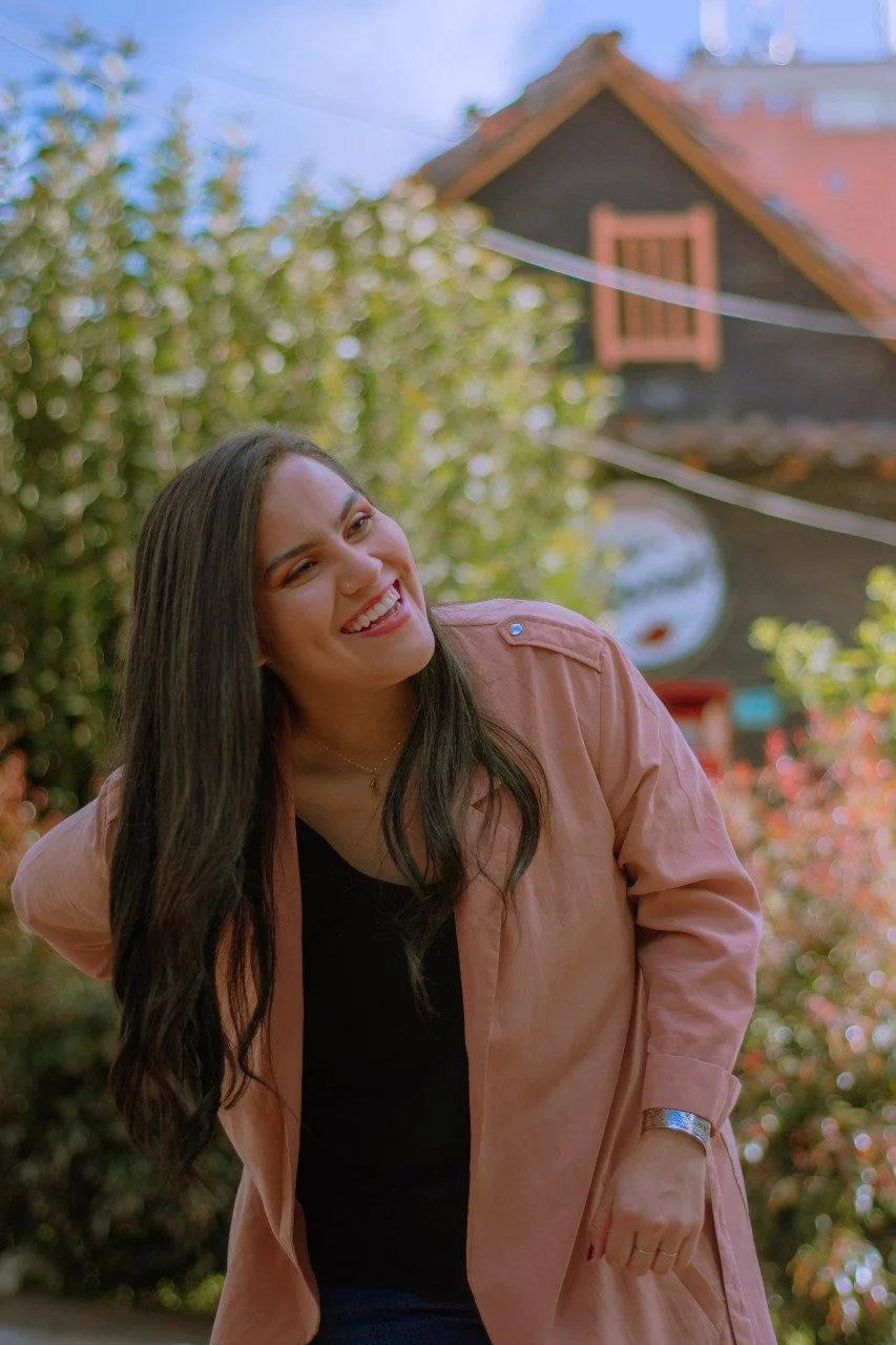 Vale Barrios debuta con ‘Bailemos Esta’ Entrevistas Rockeros VIP | Rock ...