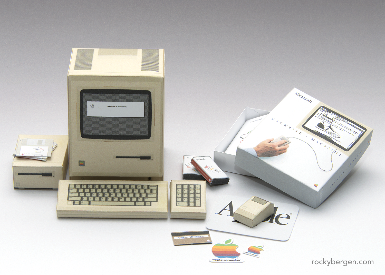 Apple Macintosh 128K - Papercraft Design — Rocky Bergen