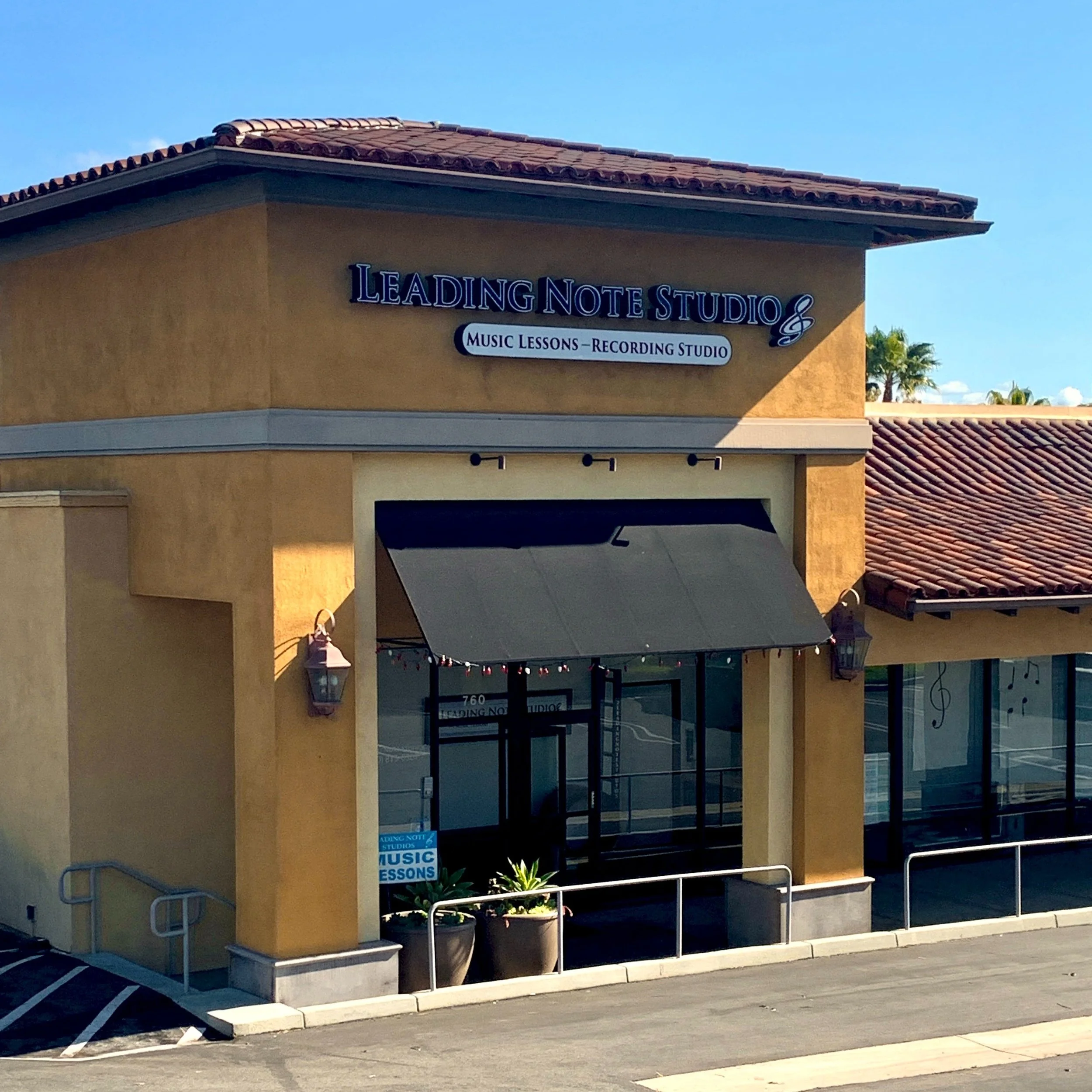 Leading Note Studios