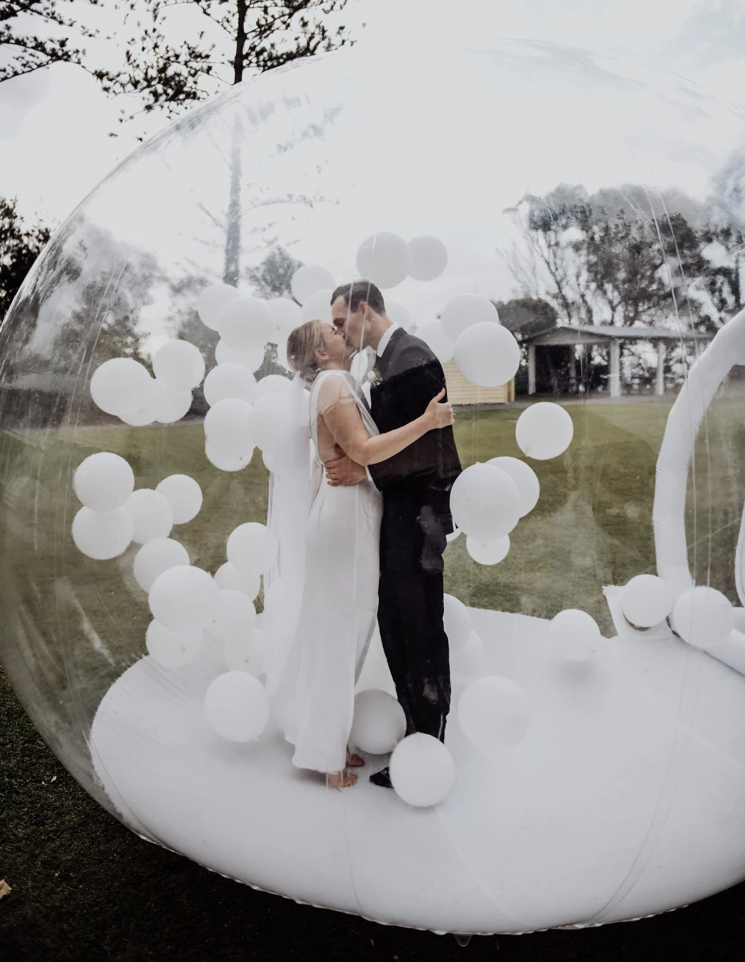 Courtney & Ethan - Kirra Hill Romance — Gold Coast Pop Up Weddings