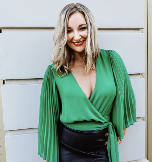 Who we are — Gold Coast Pop Up Weddings