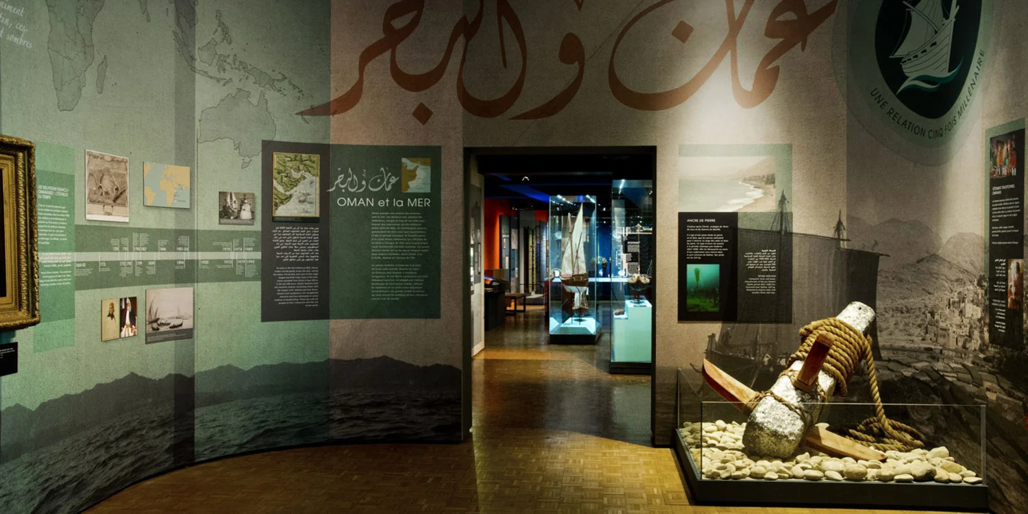 Experiential Graphics — Paradigm & Partners