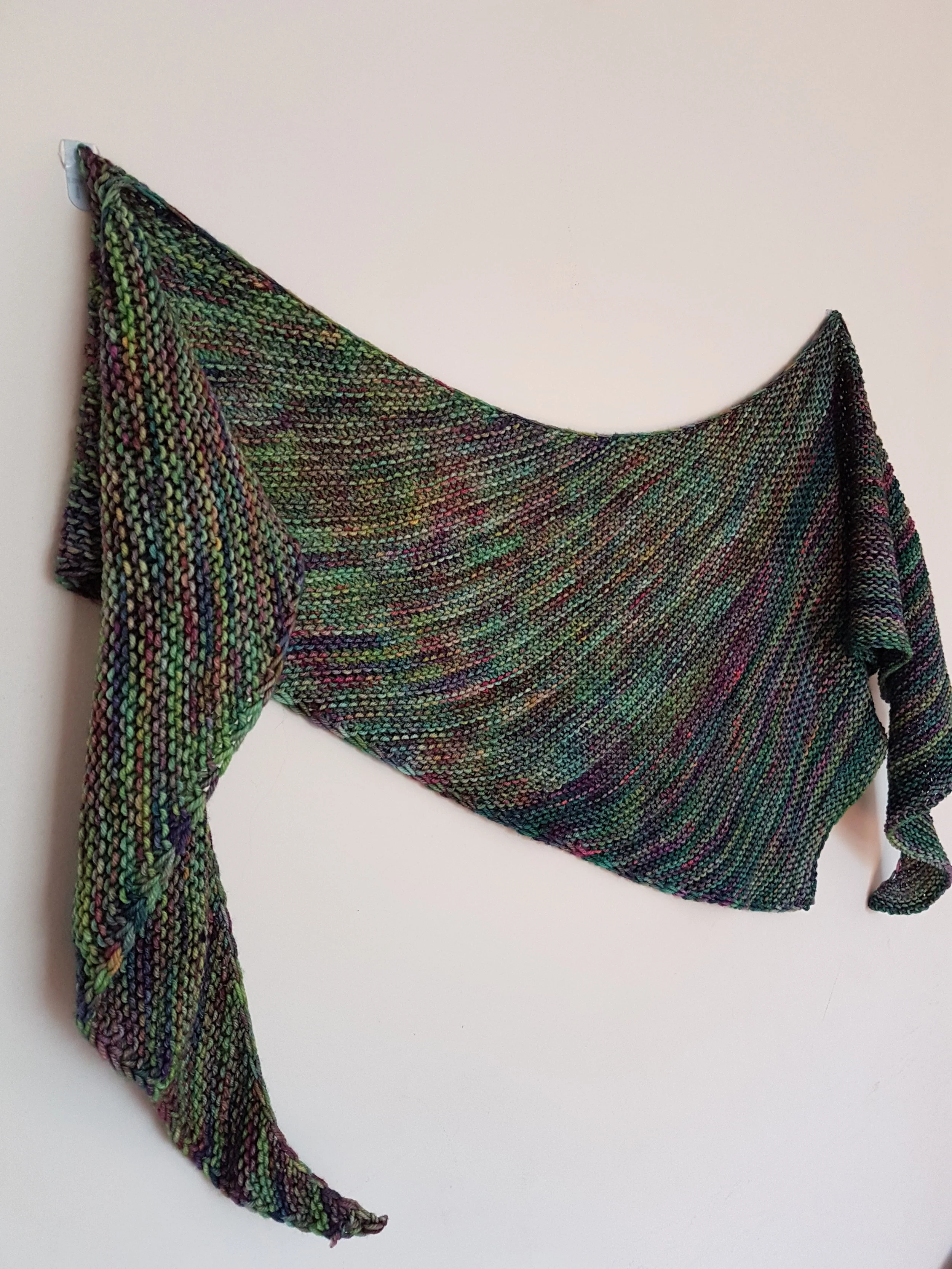 How to create a slipped stitch shawl edge — Louise Tilbrook Designs