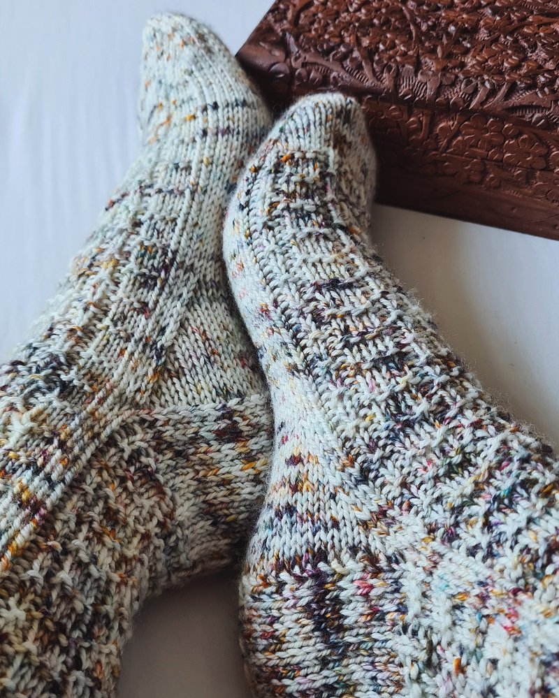 Cortado Socks - Cosy, quick and DK weight — Louise Tilbrook Designs