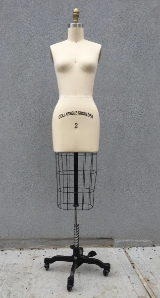 Mannequins Prop Rentals — Hook Props