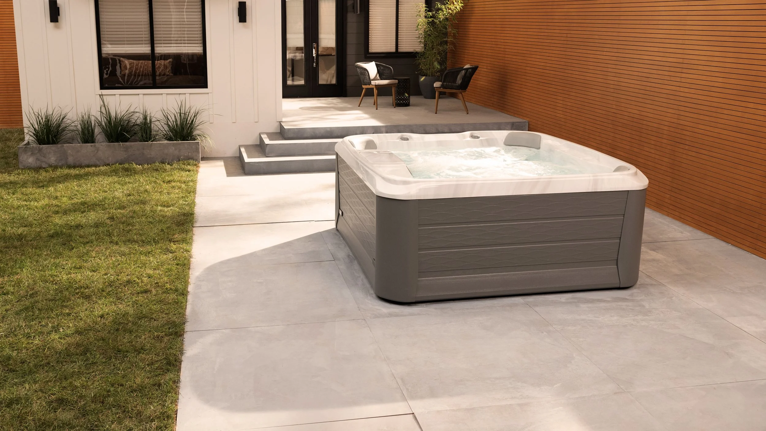 Sundance Spas 680 Series — Nick DeConzo