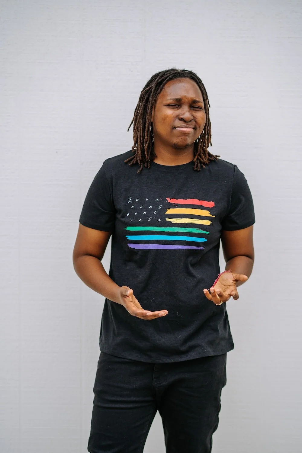 Hand Gestures in Communication: Benefits for the audience and user ...