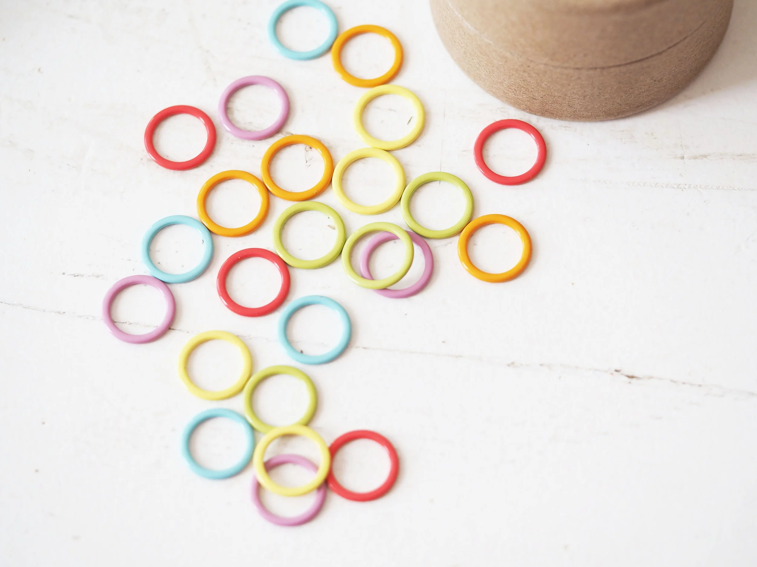 CocoKnits Large Colourful Stitch Markers — The Stitchery