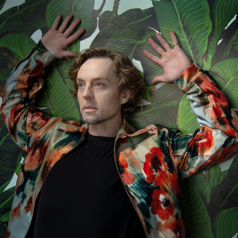 Darren Hayes Interview - Excited to return to Mardi Gras as a proud out ...