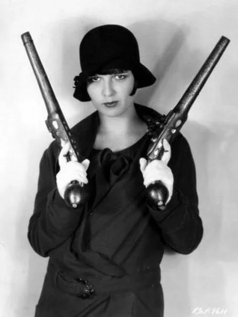 La chica flapper que iba armada hasta los dientes — Agente Provocador