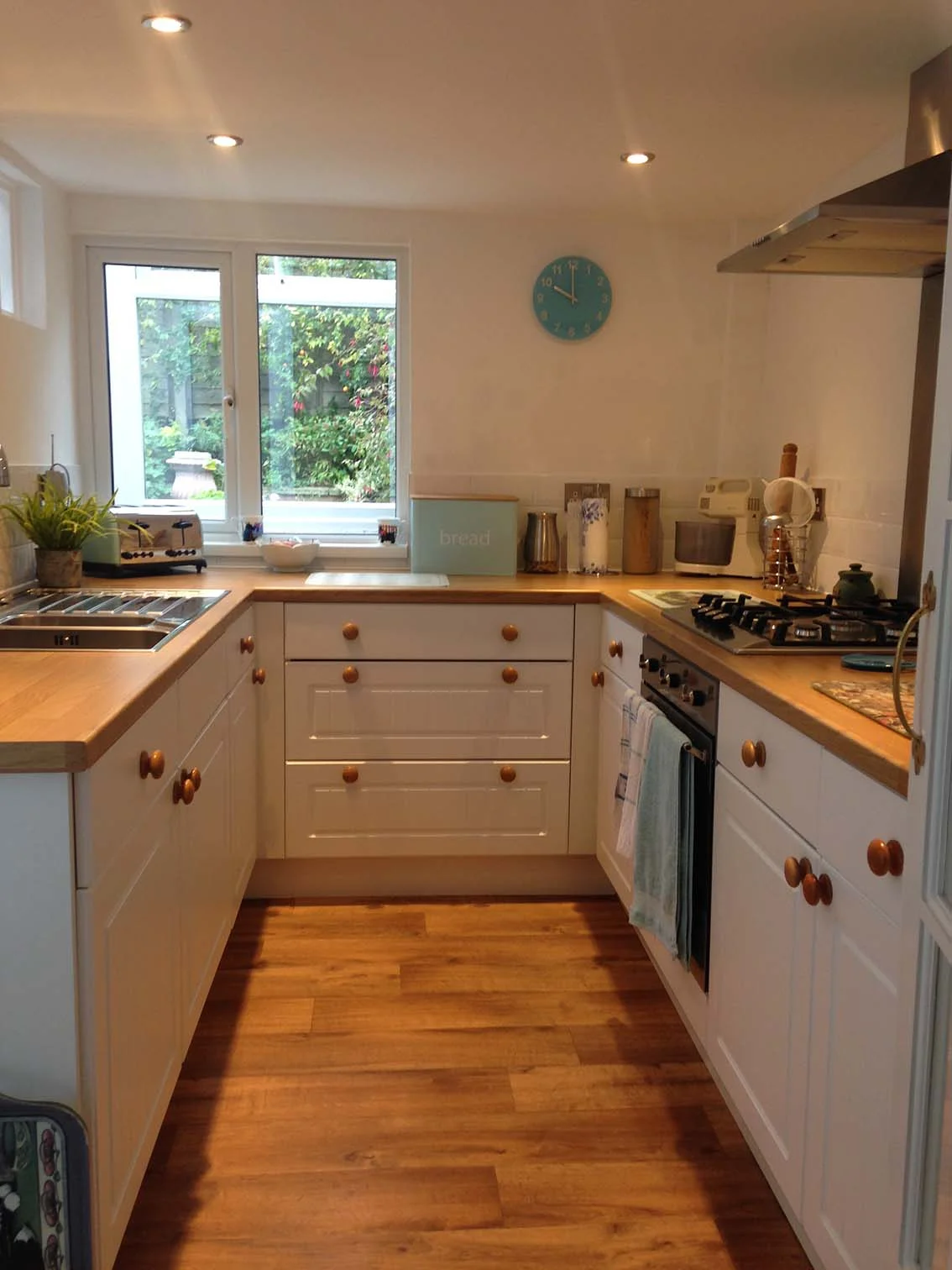 The Exeter Kitchen Fitter