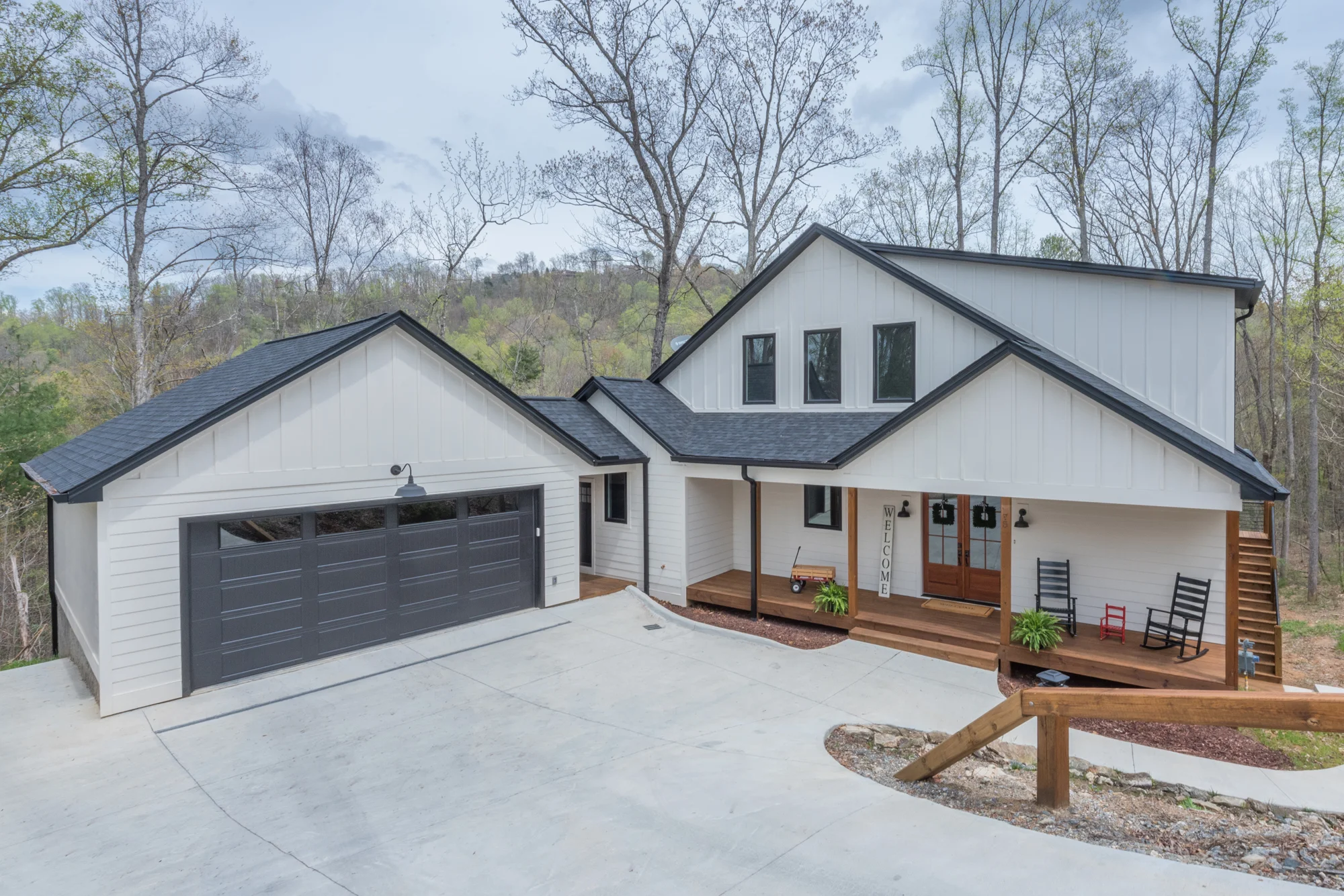 Custom Home Builder in Asheville: Solid Rock Builders