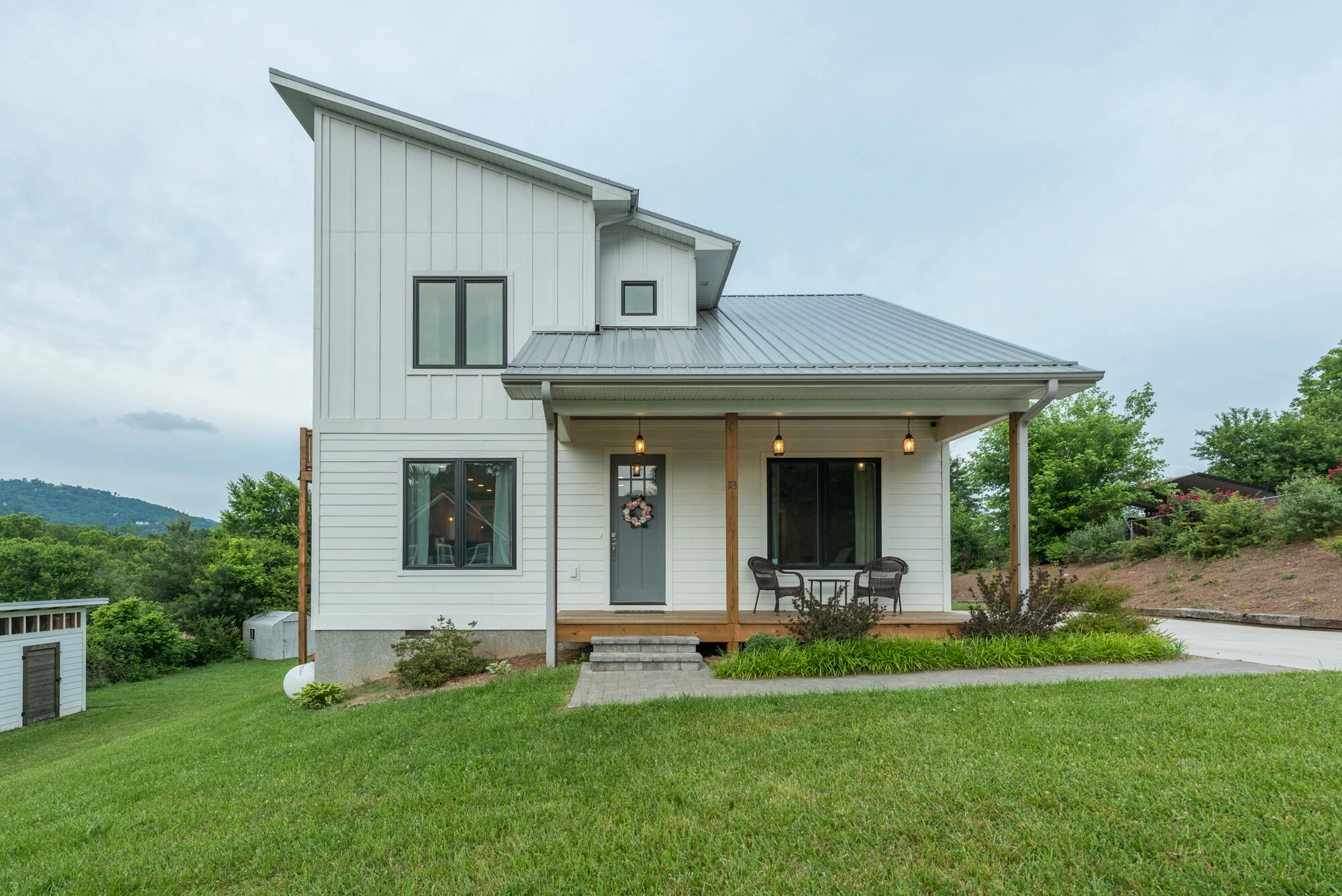 Custom Home Builder in Asheville: Solid Rock Builders