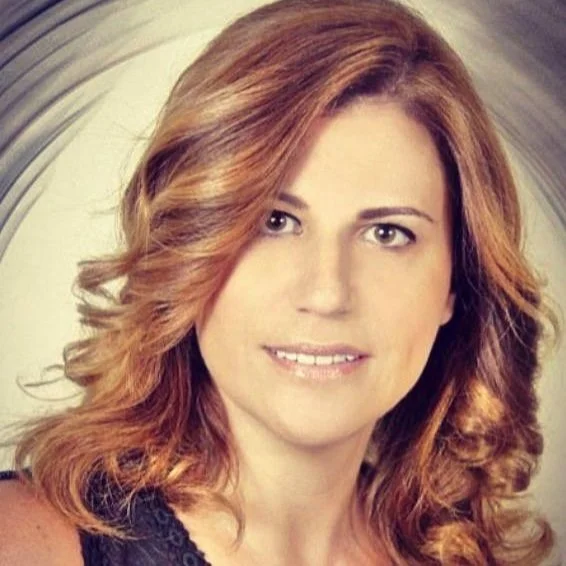 Mentoring. Inspiring. Empowering.