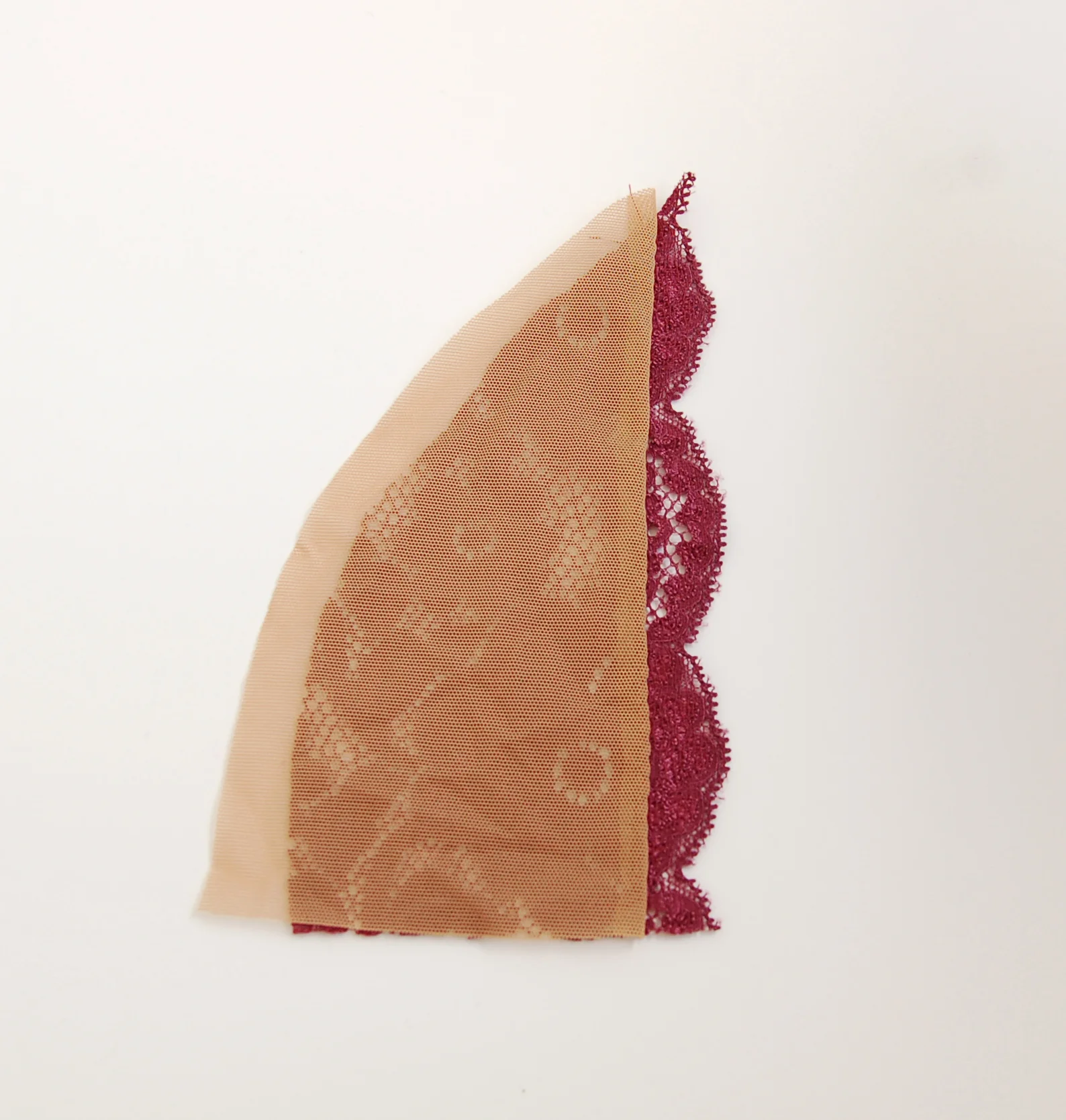 Tutorial: cómo cortar encaje // Tutorial: how to cut lace — Studio Costura