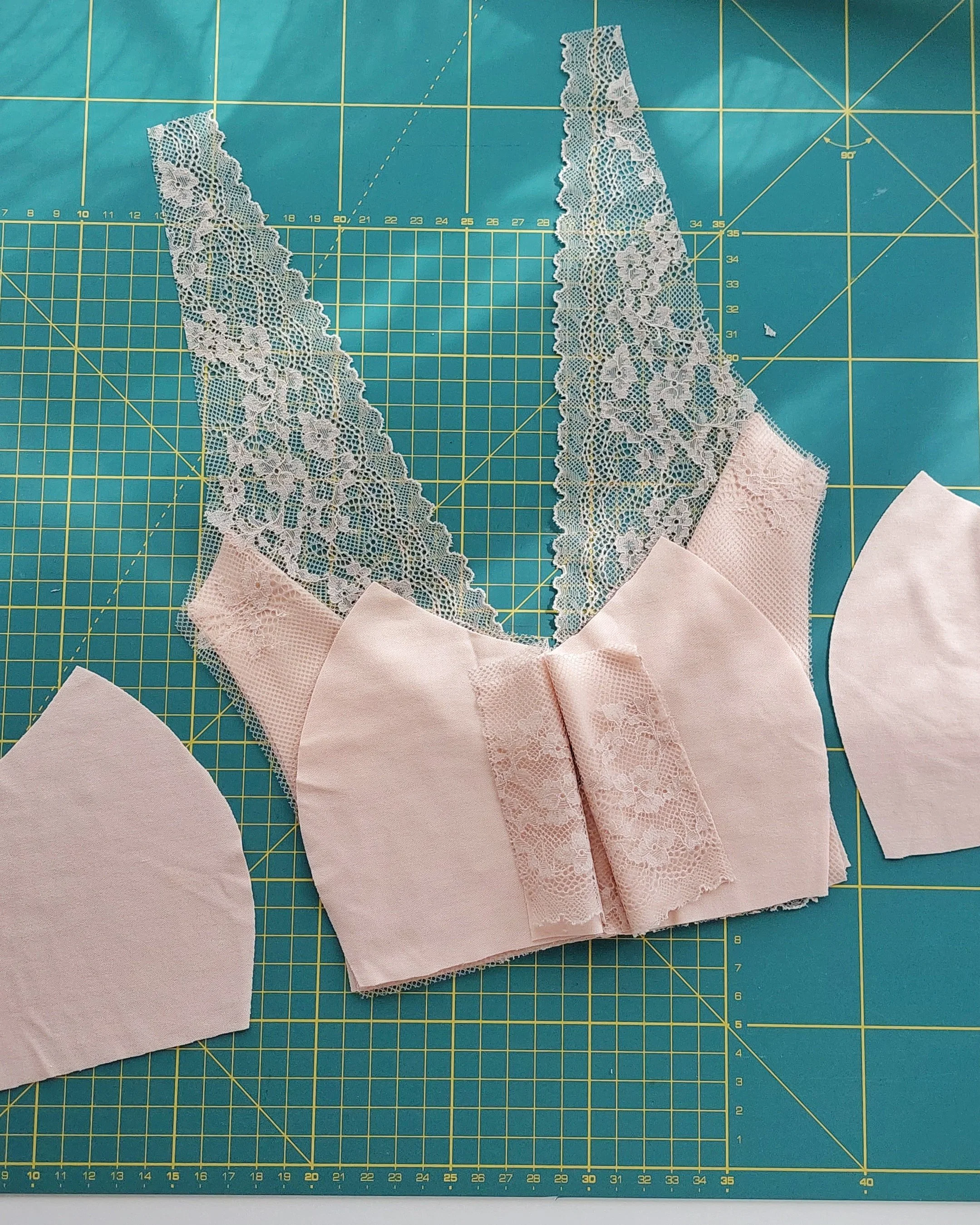 Tutorial: Hanna bralette with removable foam cups // Tutorial: bralette ...