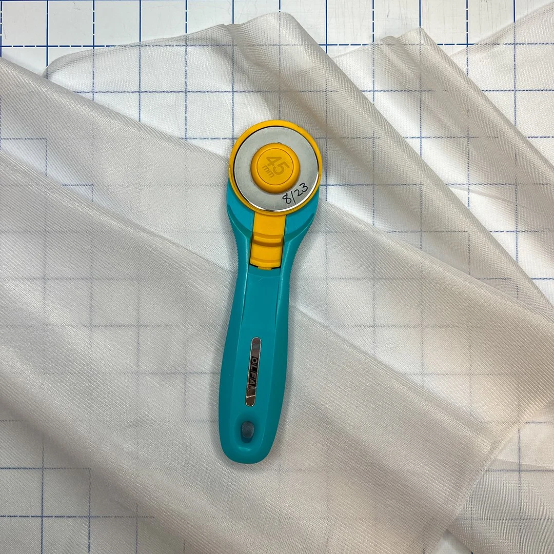 Tutorial: How to Mount a Quilt on Canvas — Modern Quilts Made by Kelly ...