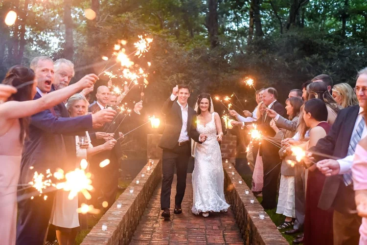 5 Stunning Hidden Mountain Wedding Venues in North Carolina ...