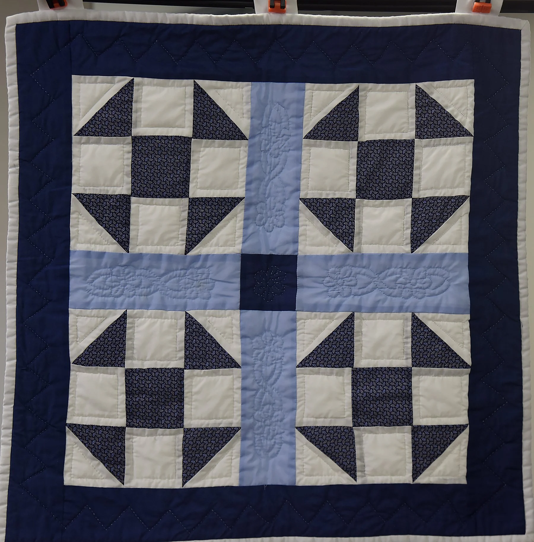 Quilt Auction — Michiana Mennonite Relief Sale