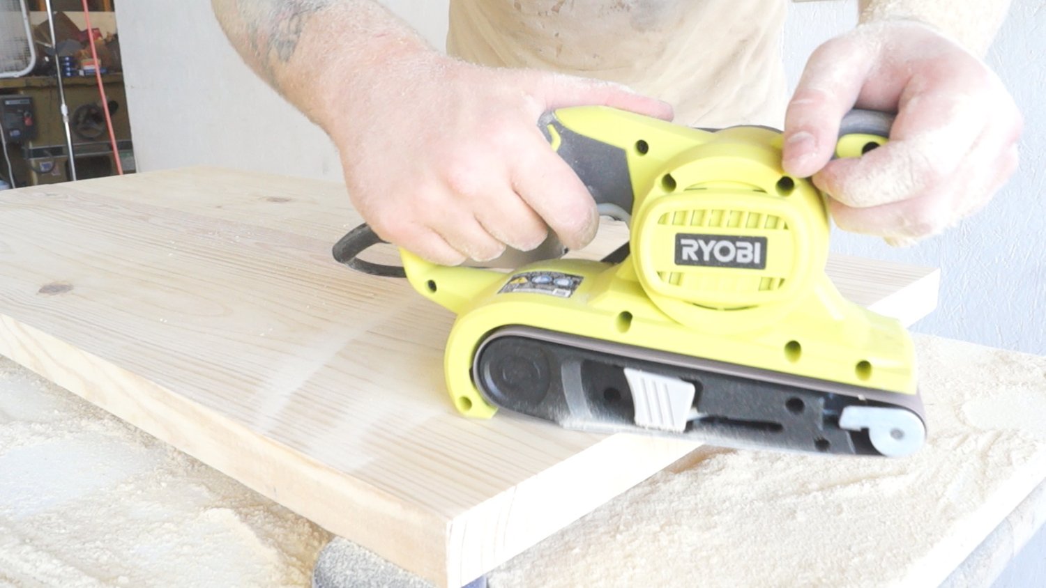 DIY INDUSTRIAL PIPE HALL STAND — Modern Builds