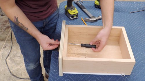 DIY PLATFORM BENCH WITH BUILT IN SIDE TABLE — Modern Builds