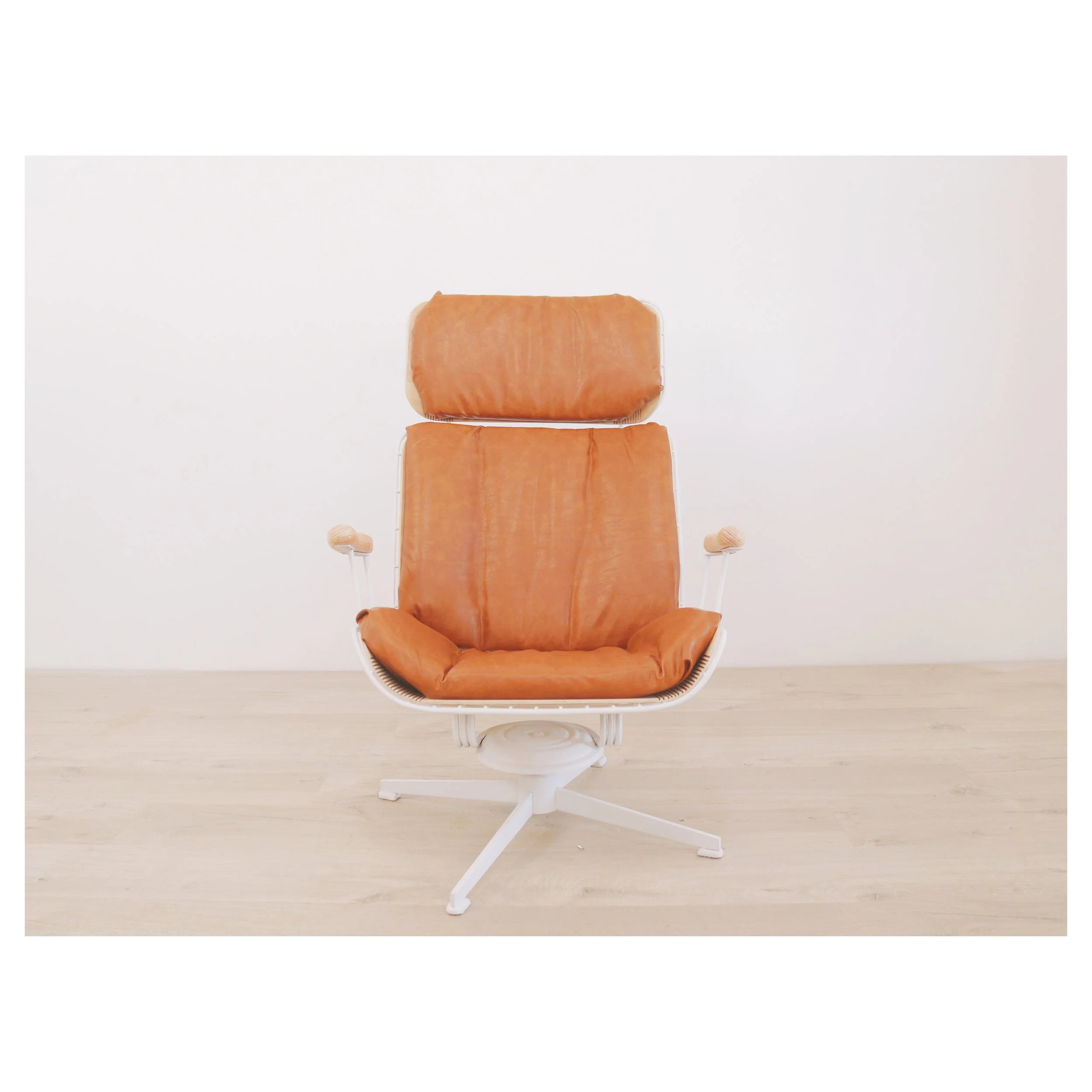 EAMES CHAIR RESTORATION — Modern Builds