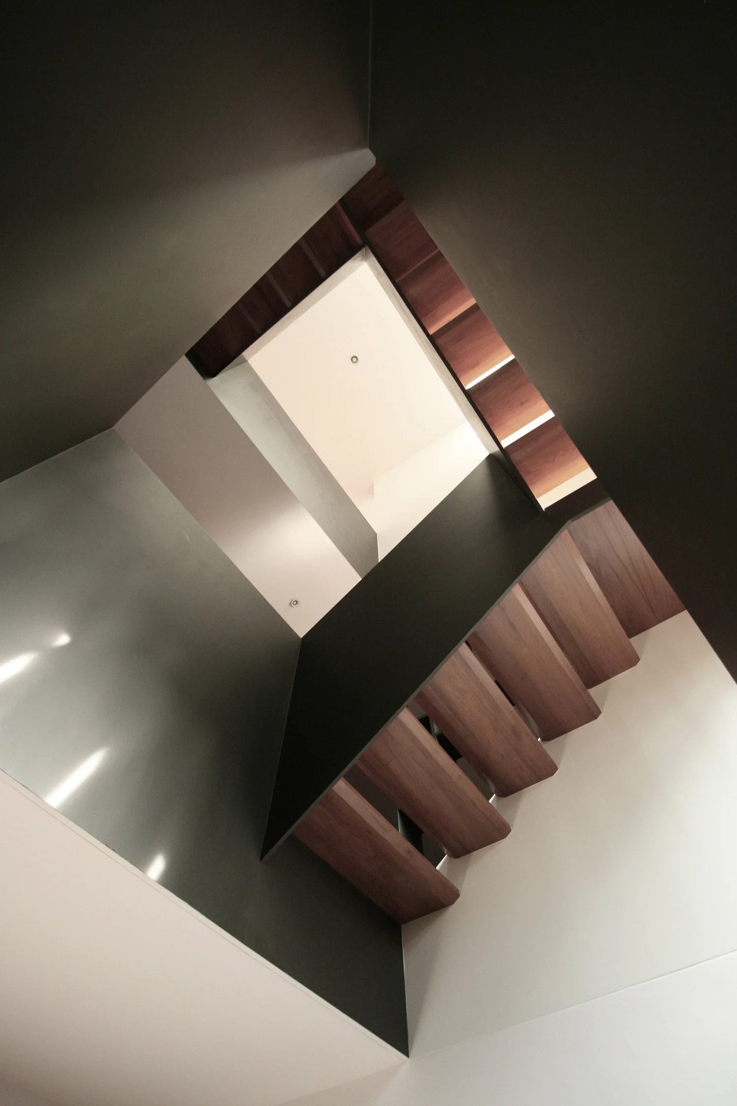 BDR RESIDENCE — NITAPROW