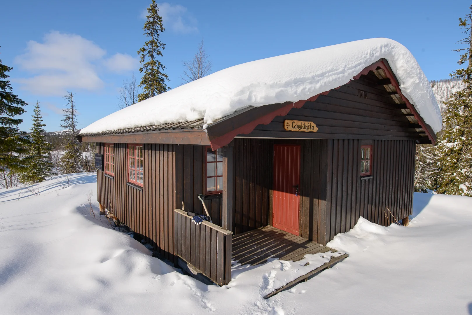 Hytter & Friluftsliv — Fjellstyrene i Lierne