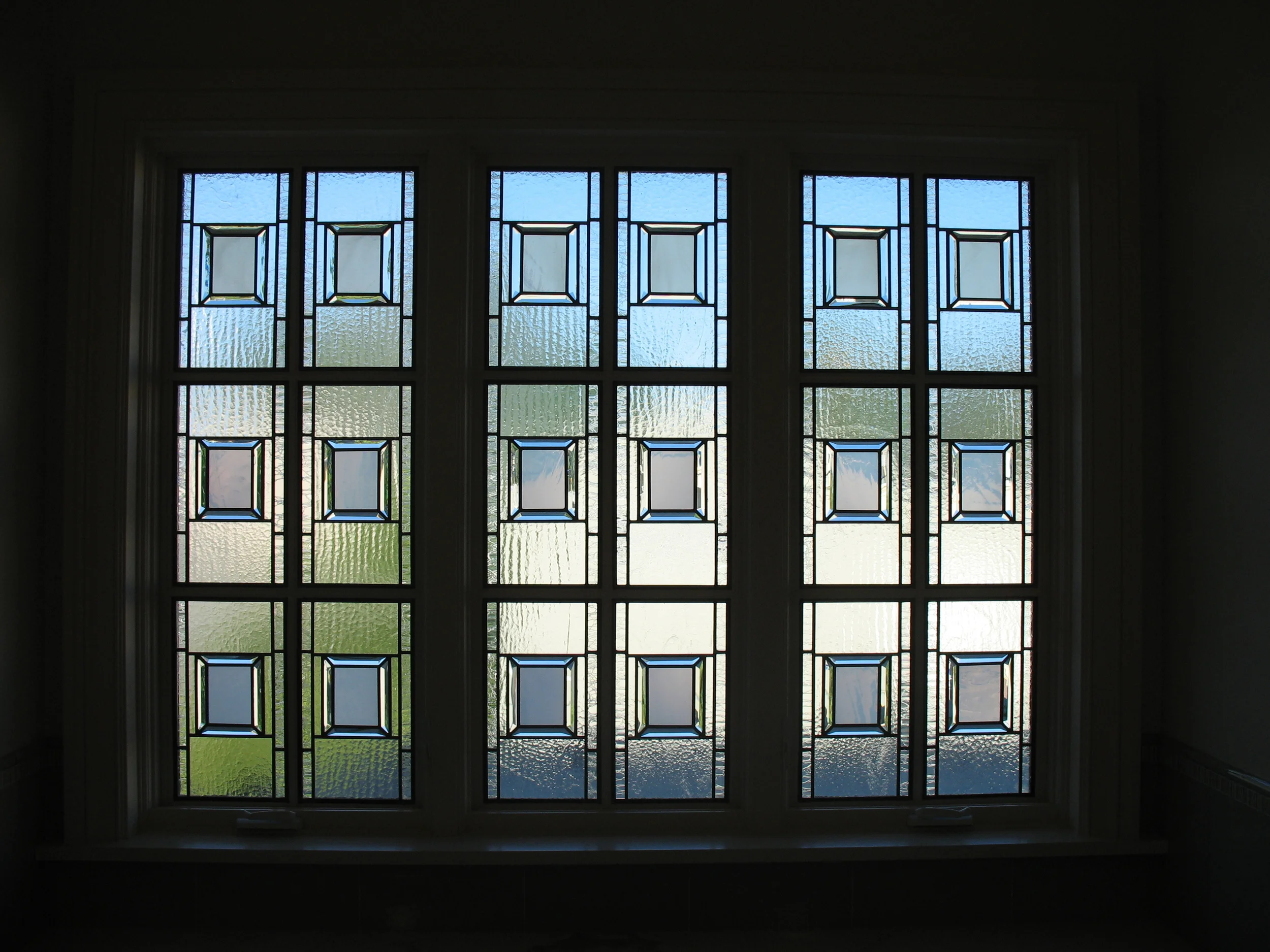 Modern Glass Window Design