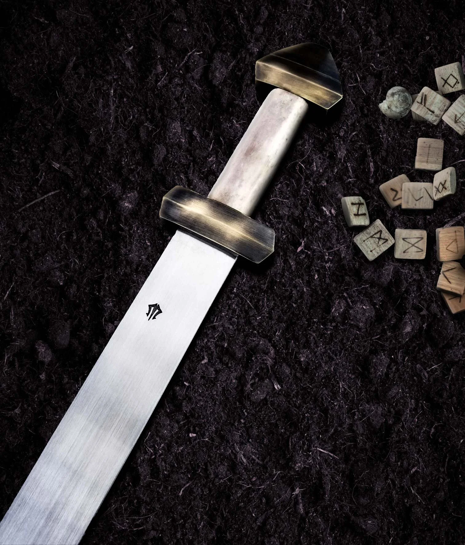 Winterborn Blades | Handcrafted Swords Custom Knives Canada