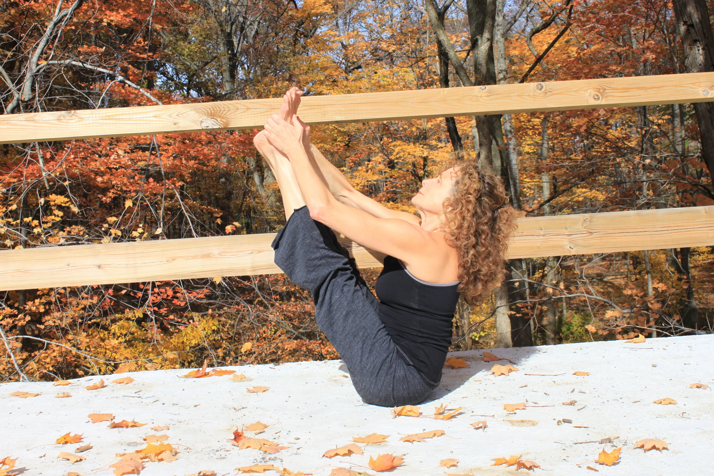 CARRIE SCHNEIDERCarrie Schneider yoga