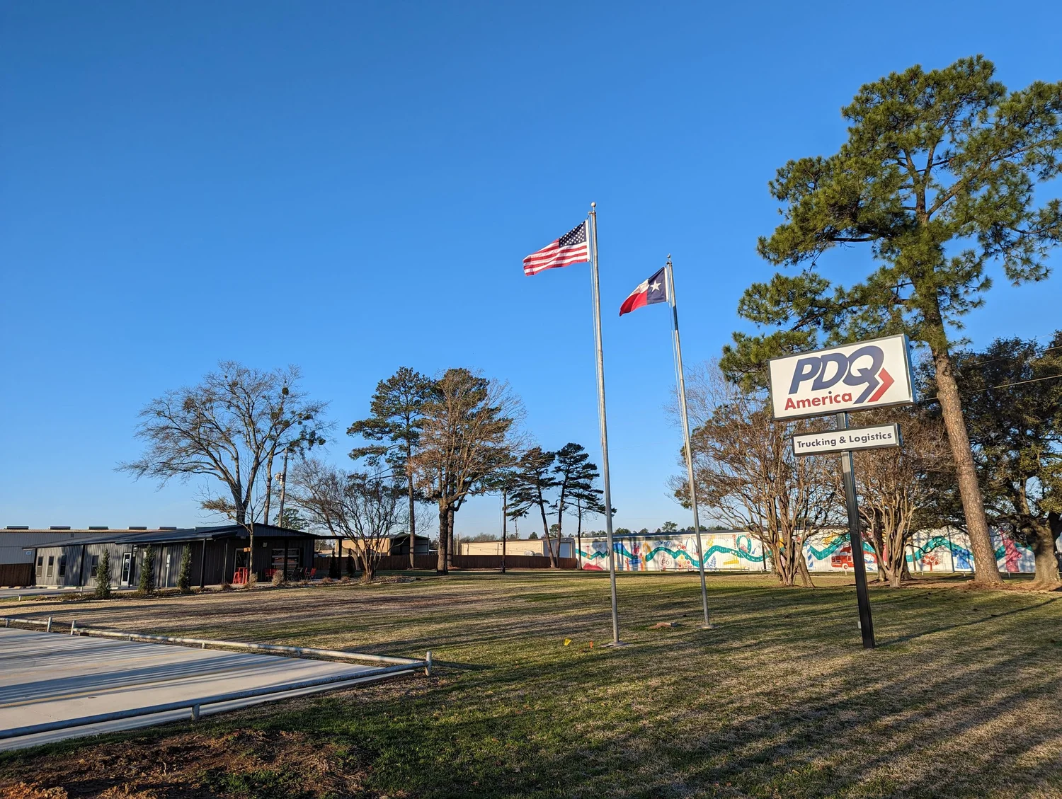 Trucking Company and Freight Brokerage | PDQ America