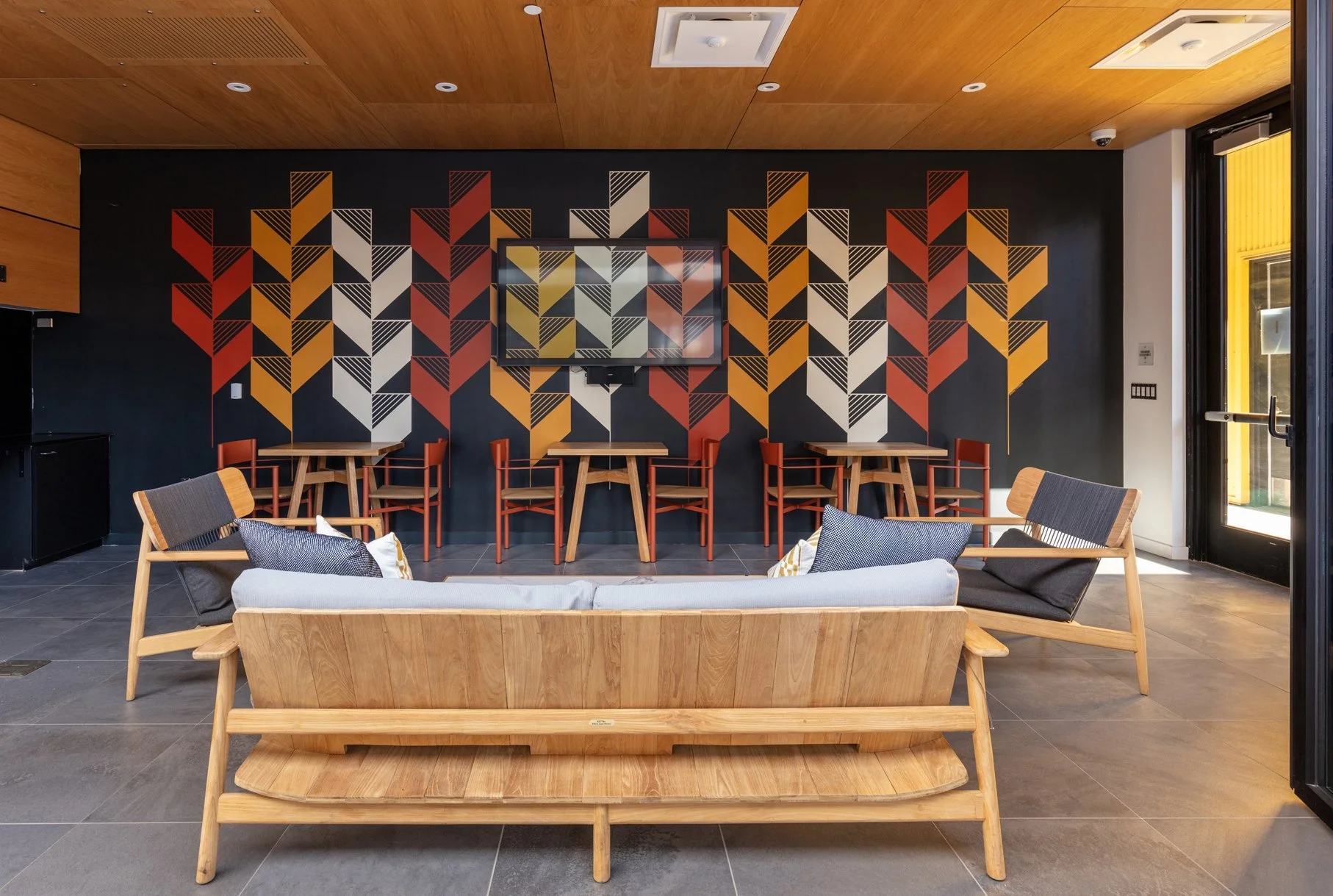 Market Station — STYLEWORKS